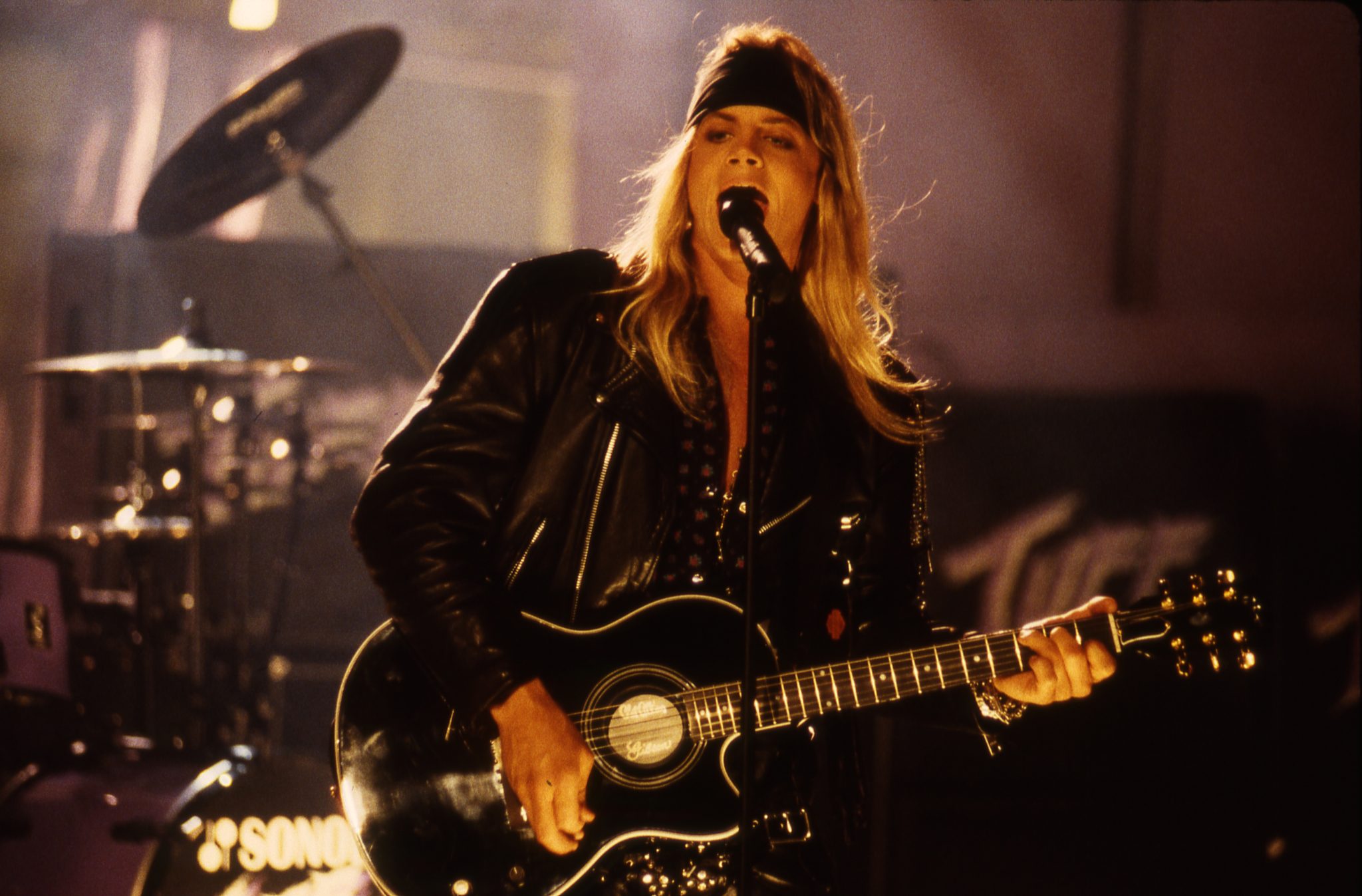 TUFF singer Stevie Rachelle Shares Director’s Concept for MTV Video “I ...