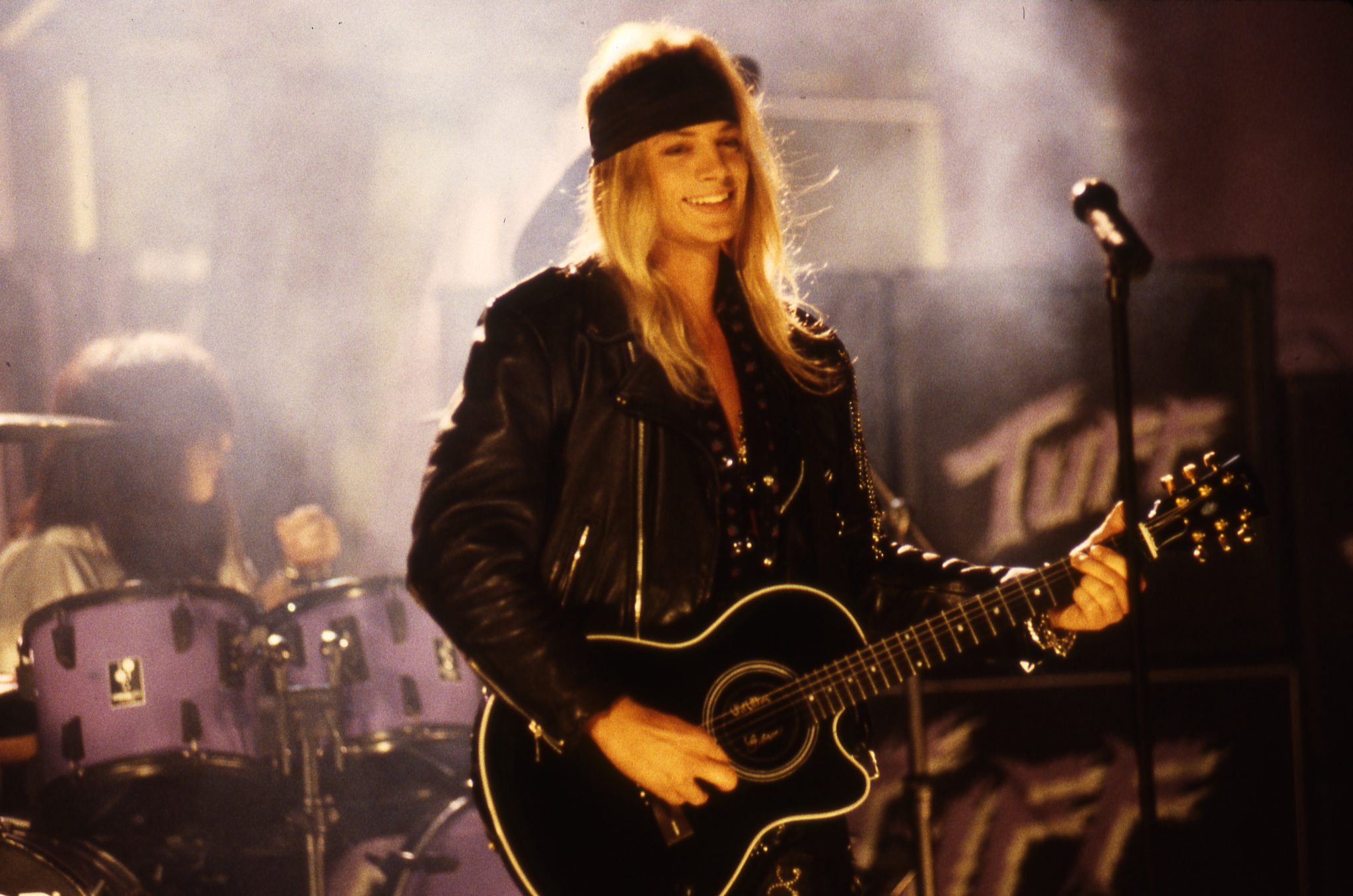 TUFF singer Stevie Rachelle Shares Director’s Concept for MTV Video “I ...